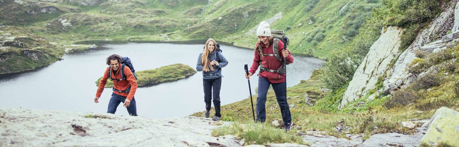 Emploi Decathlon Belgium - Vendeur sportif Randonnée | Decathlon Marche ...